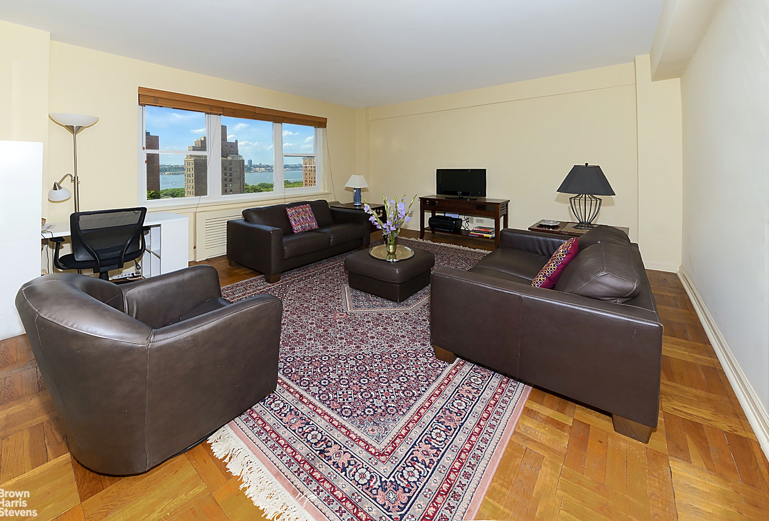 Closed: 11 Riverside Drive, Upper West Side, NYC, ID: 21939260 - Brown ...